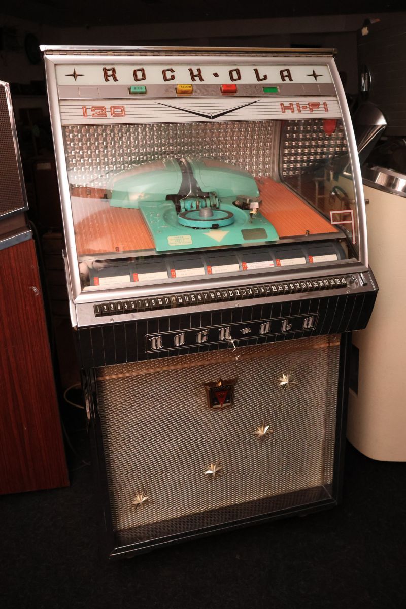 Rockola 1458 - Jukebox Revival