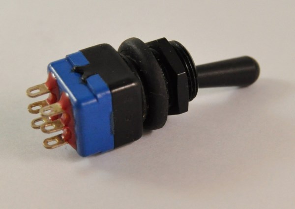 Toggle switch 2PDT - on-on- Apem 12146AK - solder lugs - Jukebox Revival