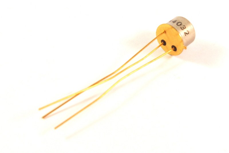 2N4032 PNP Silicon Transistor 60V 800mW 1A - Jukebox Revival