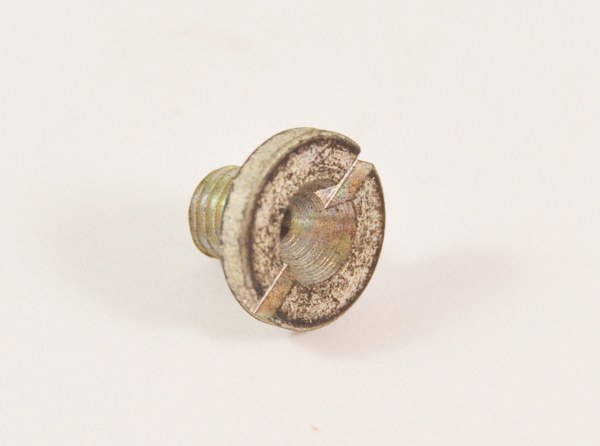 Turntable Shaft Bearing Retainer Screw - Seeburg part no. 245058 ...