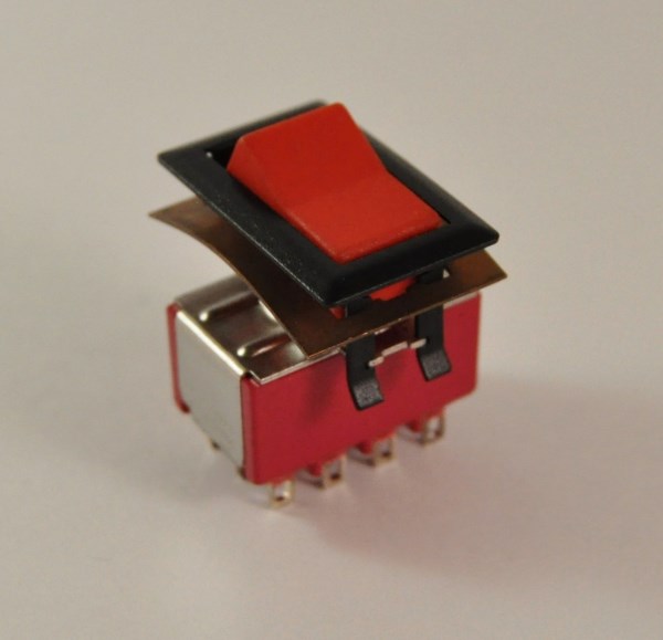 Rocker switch 4 pole - on/on - C&K 7401 - Jukebox Revival