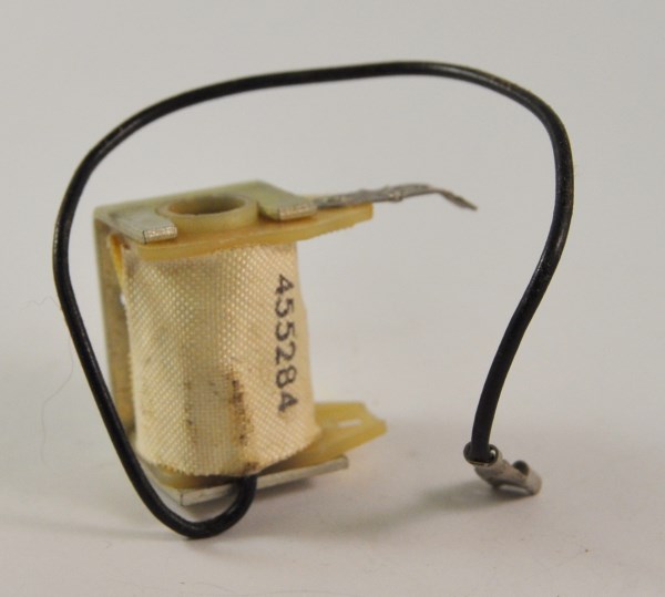 UDPU6 Dollar solenoid - Seeburg part no. 455284 - Jukebox Revival